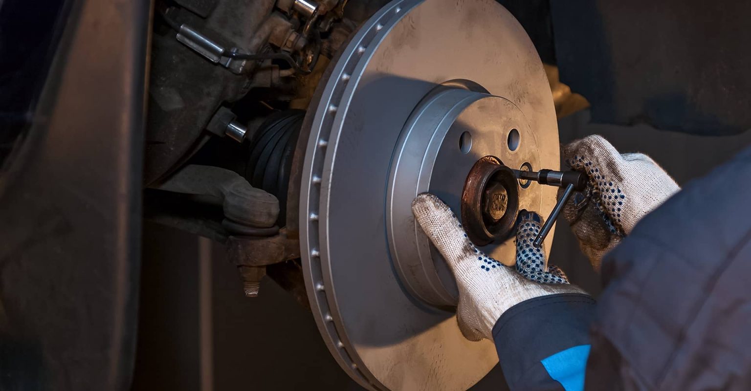 Brake Shoes vs Pads: Key Differences & Which is Right for Your Vehicle ...